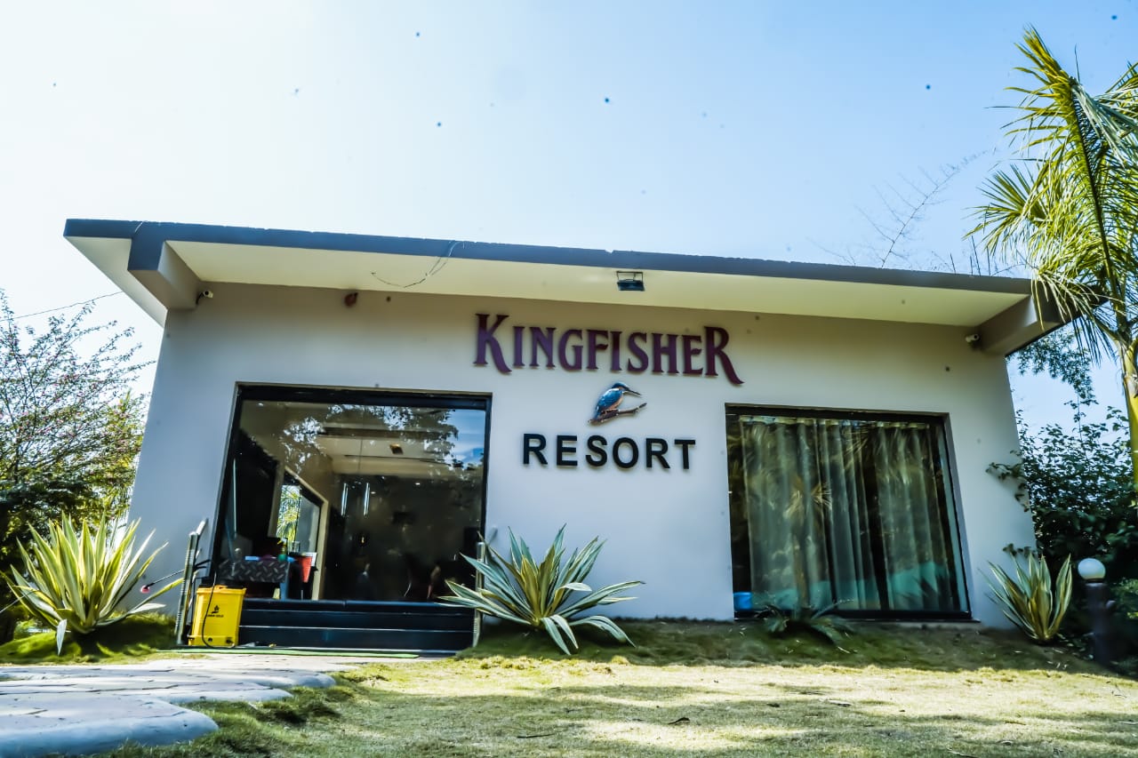 RESORT IN KANHA NATIONAL PARK | KINGFISHER RESORT
